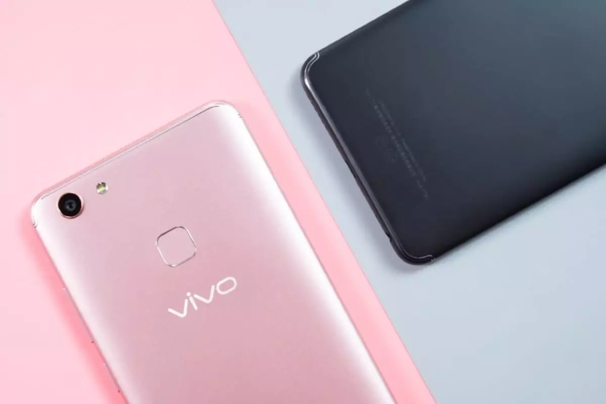 Pengumuman Vivo Y79 - 