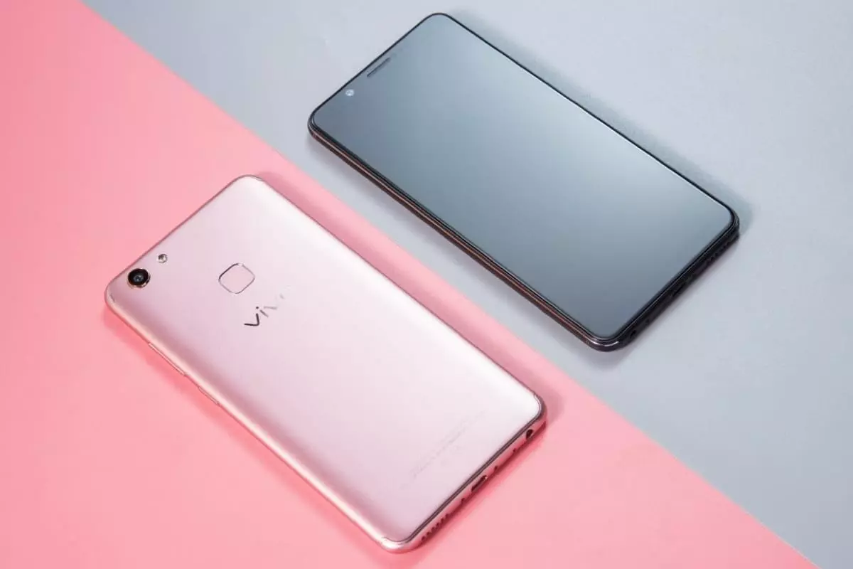 PENGUMUMAN VIVO Y79 - Smartphone Beamless 