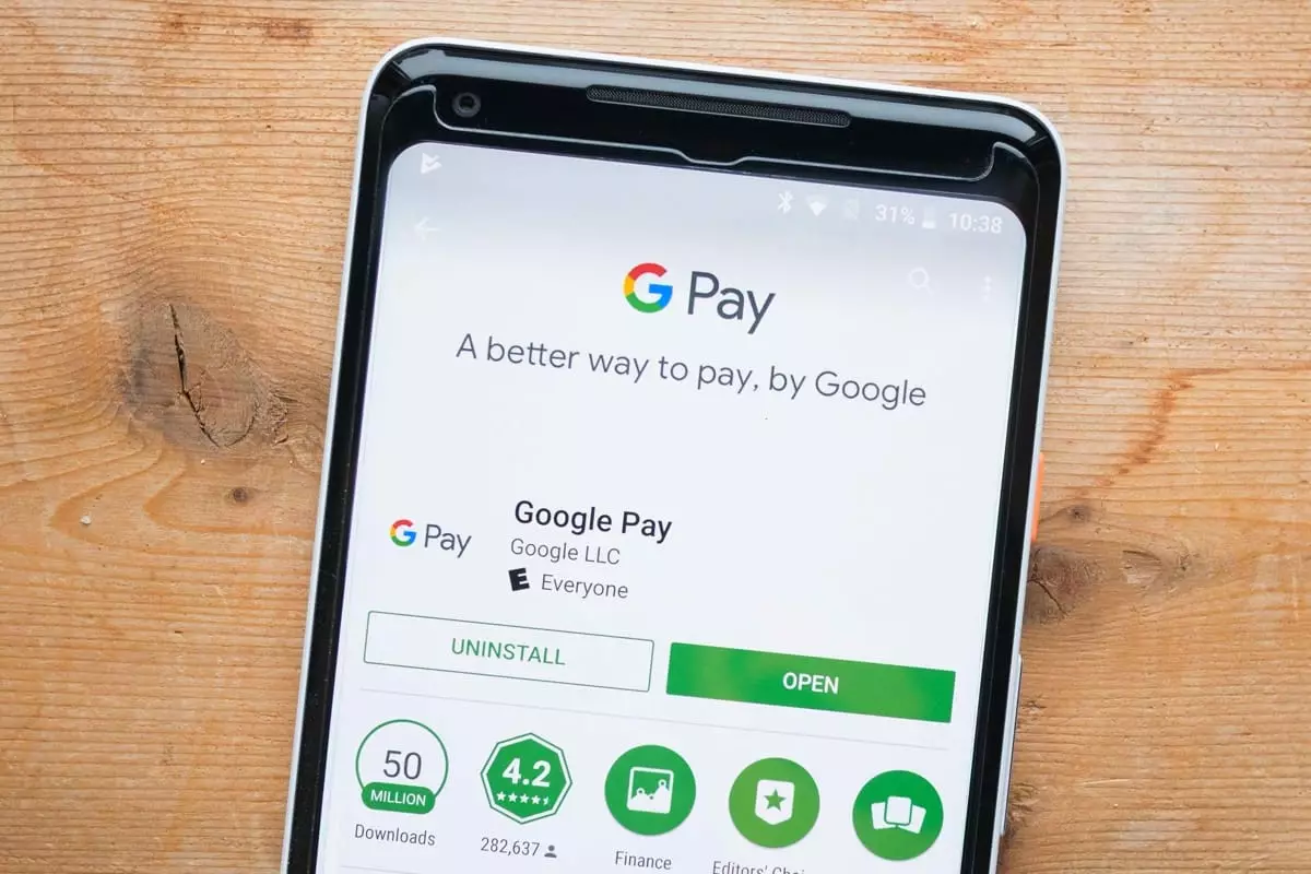 Google bo plačal Android-pametne telefone na 500 rubljev za pomoč in več kot enkrat 10174_1