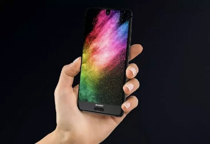 Warmless Sharp Aquo S2 tiek prezentēts oficiāli - iPhone 8 un būtiskā tālruņa maisījums 10415_1