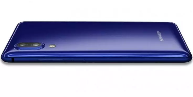 Warmless तीव्र AQUOS S2 आधिकारिक प्रस्तुत छ - आईफोन 8 र आवश्यक फोन को एक मिश्रण 10415_2