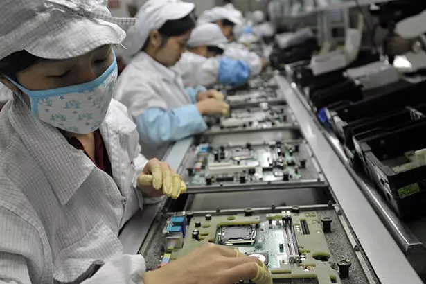 Foxconn va a ejecutar pantallas para dispositivos Apple