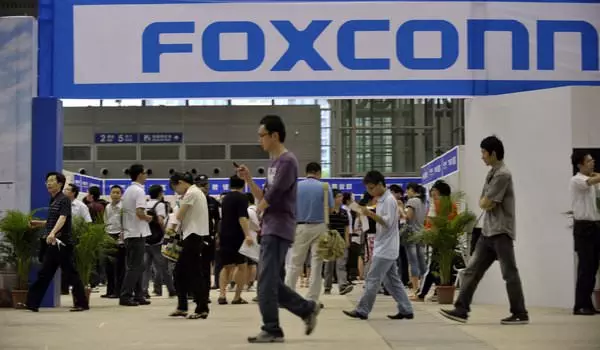 FoxConn-Artlectlarge.