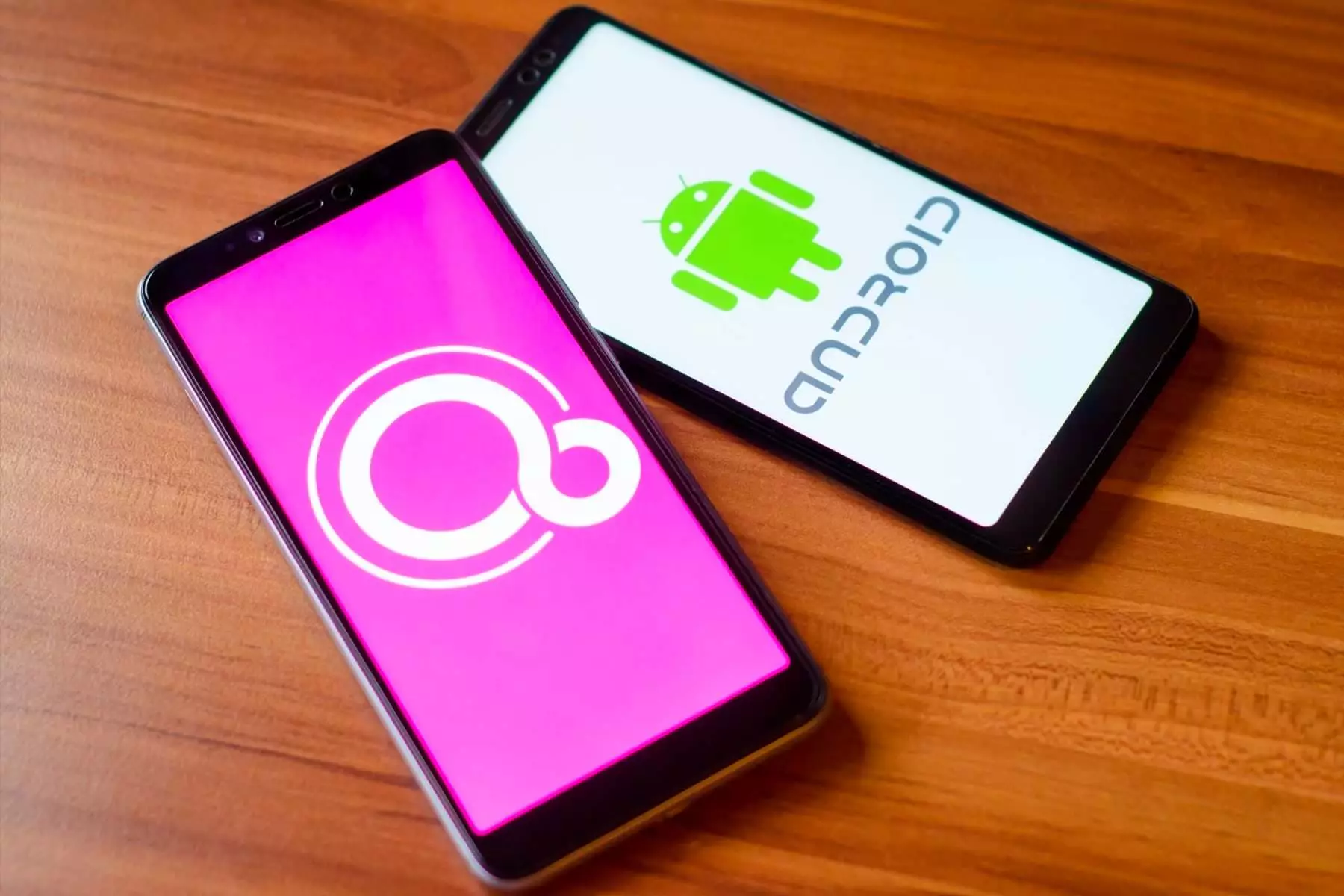 Google utgitt Fuchsia OS for å erstatte Android for Smartphones
