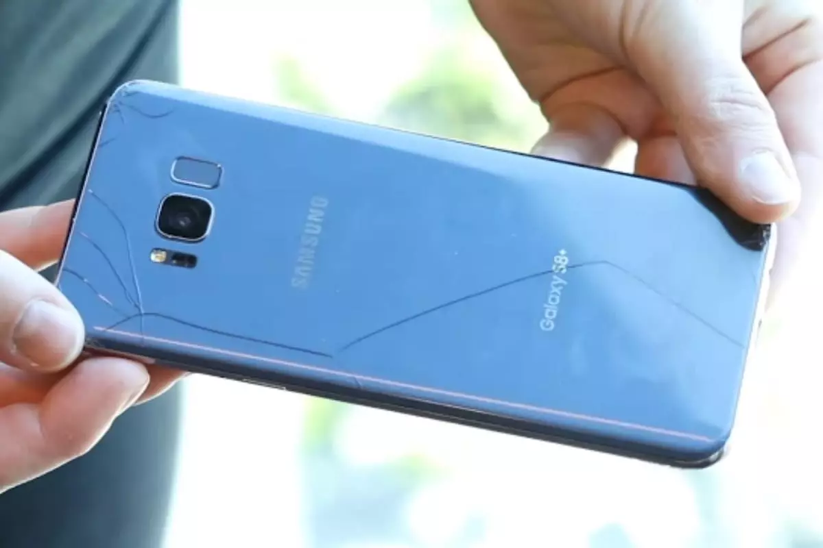 Toți proprietarii Samsung Galaxy S8 sunt doar un pas de la catastrofa reală 12194_1