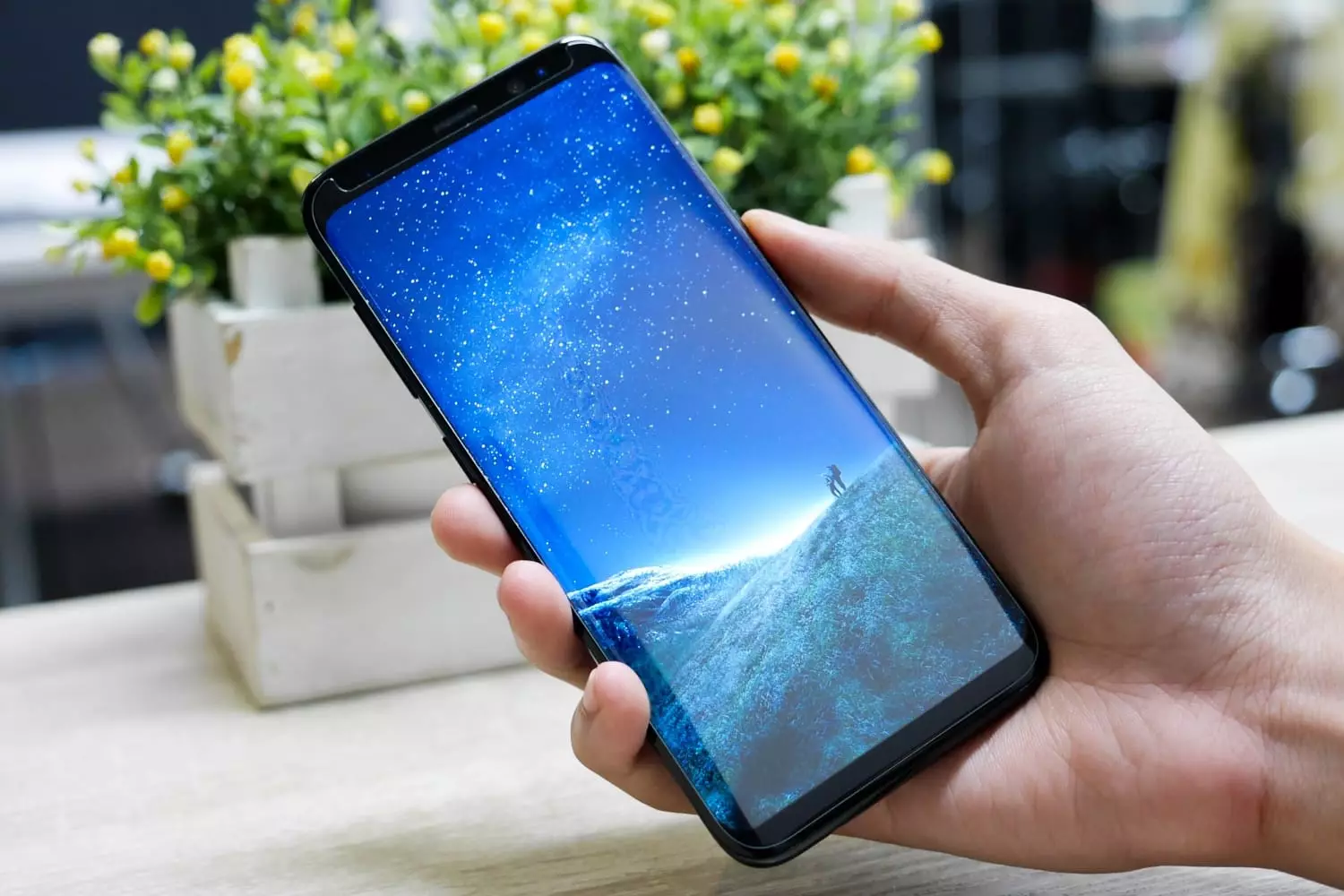 Die media geleer die kode naam Samsung Galaxy S10 en die funksies van die smartphone 12297_2