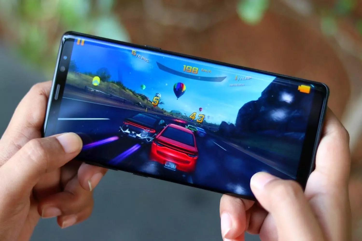 Samsung je počeo testirati Galaxy Note 9 s skenerom za otisak prsta na zaslonu 13498_1