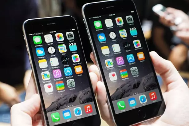 iPhone 6 барои фурӯш се маротиба iPhone 6 плюс