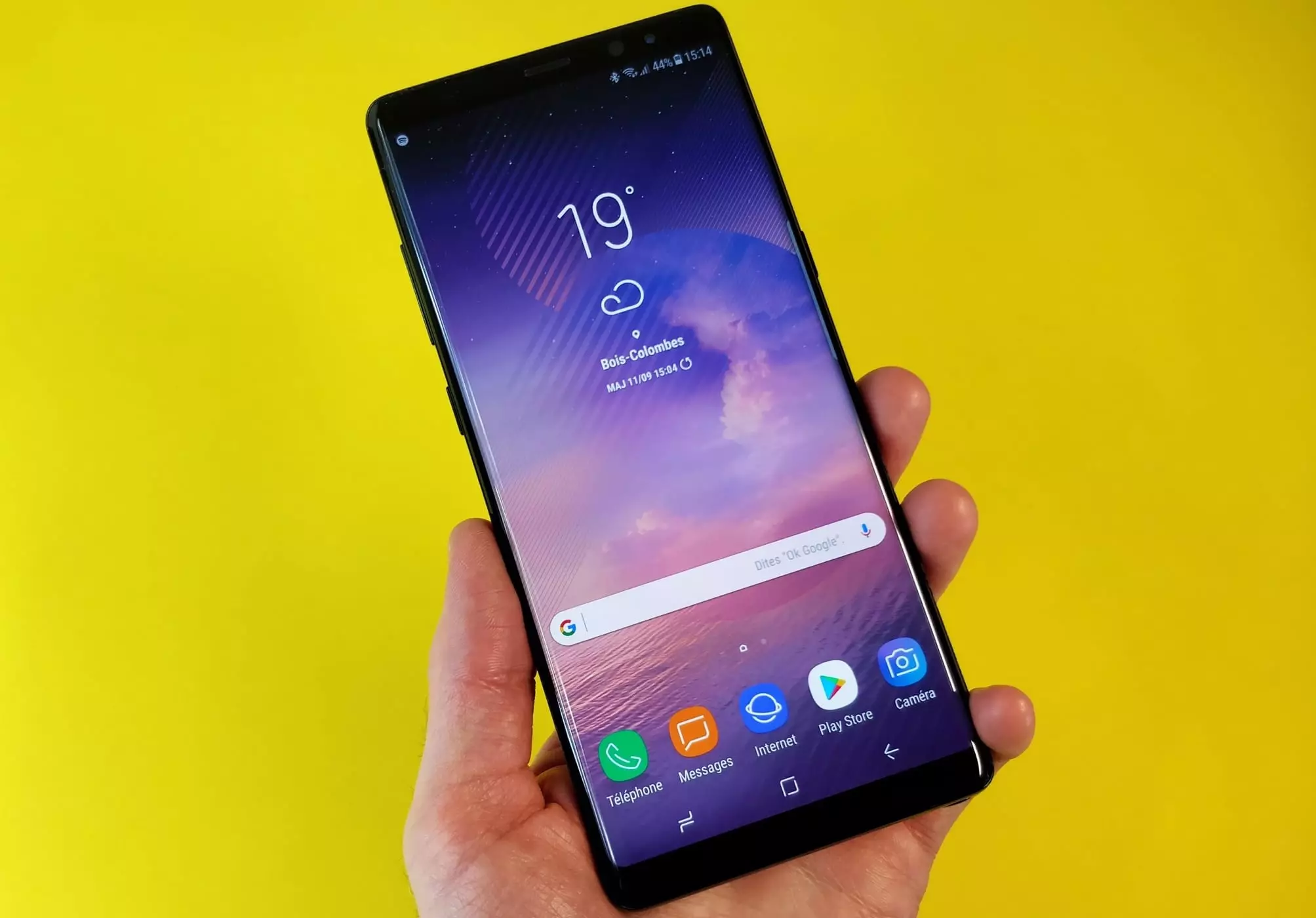 Samsung Galaxy Note 8 begynte å oppdatere før Android Oreo 13878_1