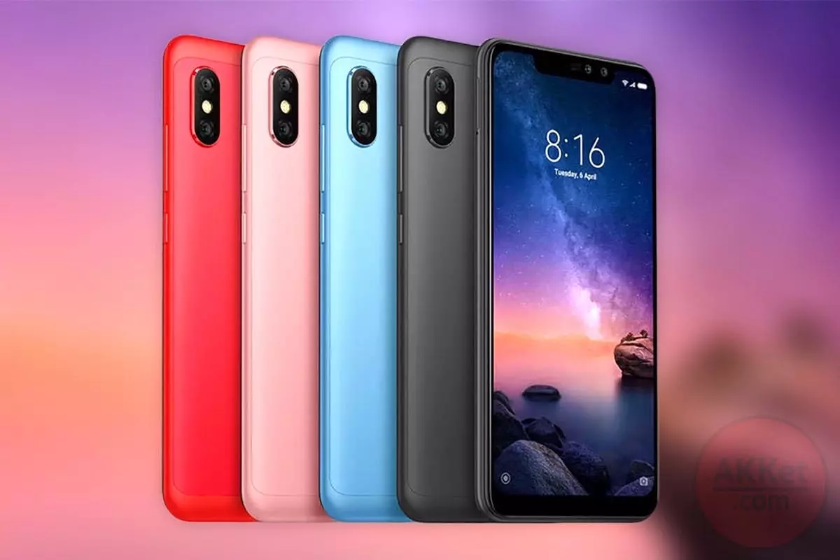 Xiaomi Redmi نوٹ 6 پرو روس میں فروخت پر چلا گیا: رنگ اور قیمت 13983_1