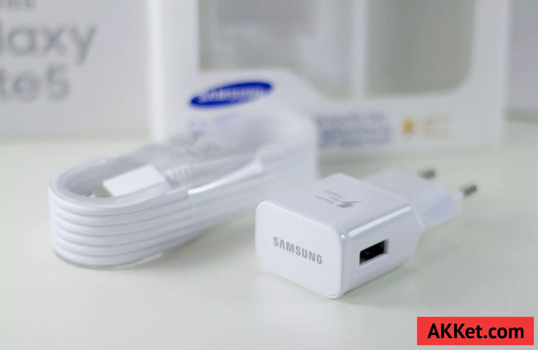 Samsung EP-TA20 Adaptive Fast Charging Galaxy Note 5 S6 10