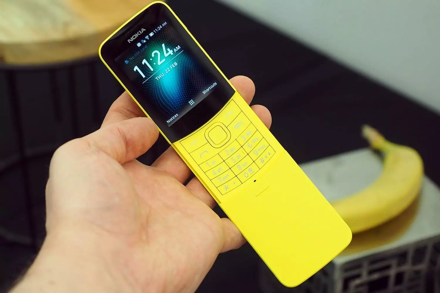 Telefon-Banana Nokia 8110 4G Reloaded LED russere til rædsel 14410_1