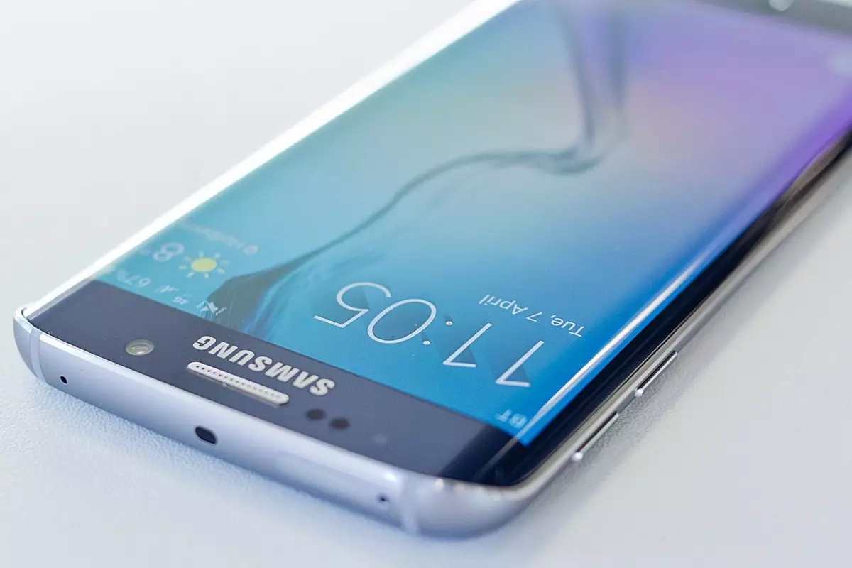 SAMSUNG GALAXY S7 و S7 غالاكسي الصور EDGE تسربت على شبكة الإنترنت