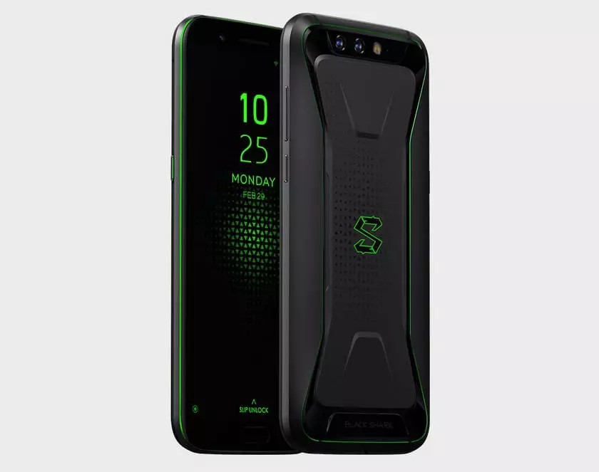 A na-egwu egwu egwu egwuregwu Xiaomi Black Shark na mmiri jụrụ 15391_8