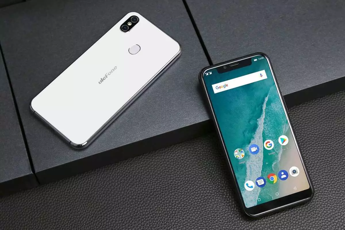 Nový čínský smartphone na Android kopíroval a překročil iPhone X 15599_2