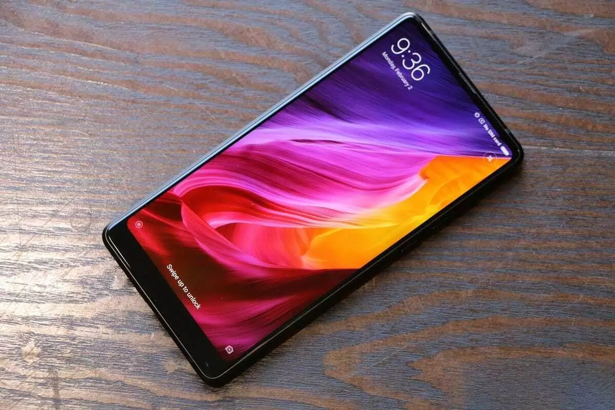 Real Xiaomi Mi Mix 2S på nye live billeder fra alle sider 15768_1