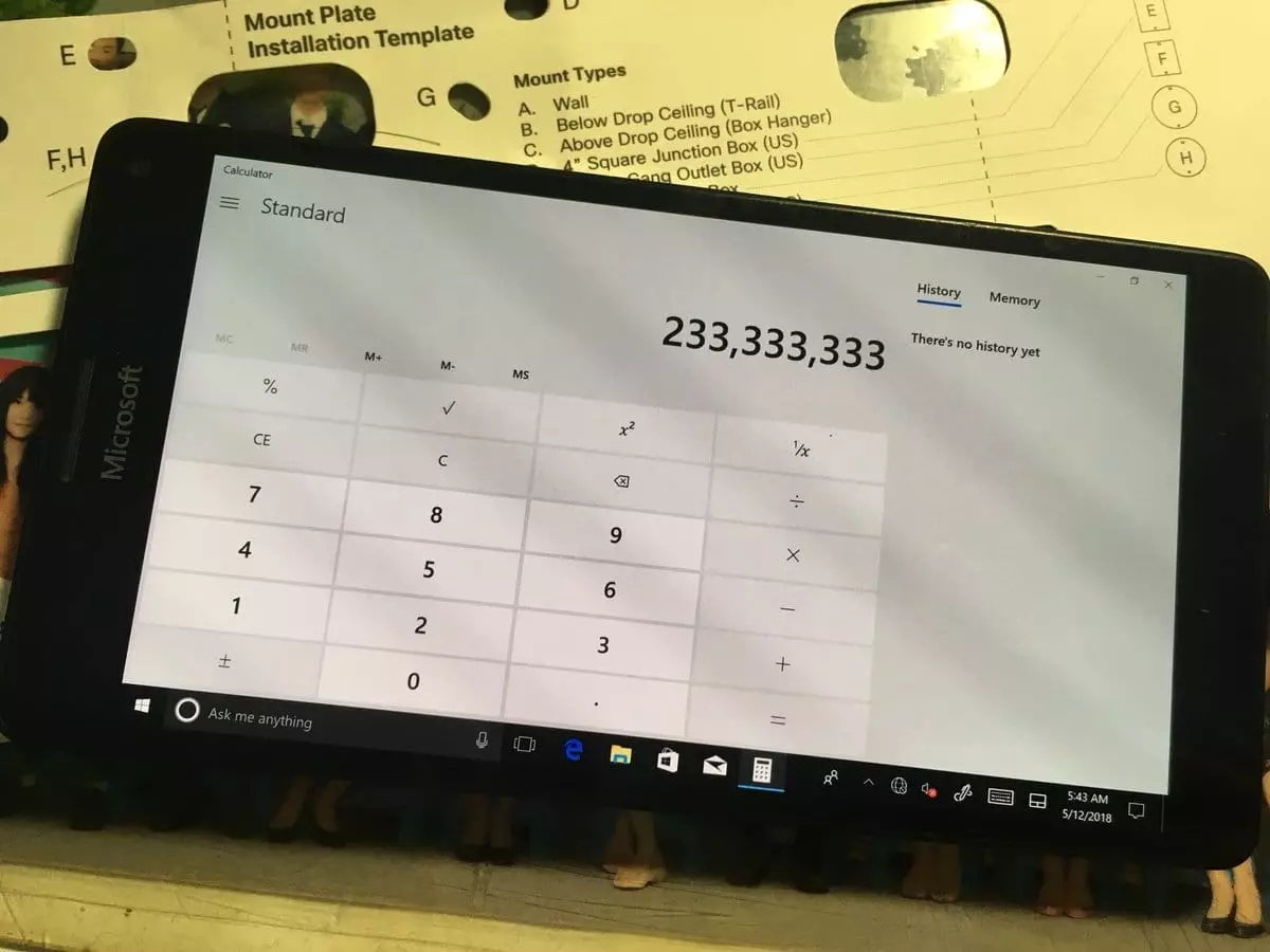 Ua haujlwm smartphone ntawm Computer Windows 10 ntawm video 15891_2