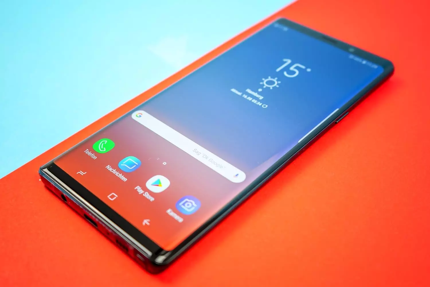 Samsung Galaxy Note 9 and Xiaomi Mi A2 headed the top 10 most popular smartphones in the world 16373_1