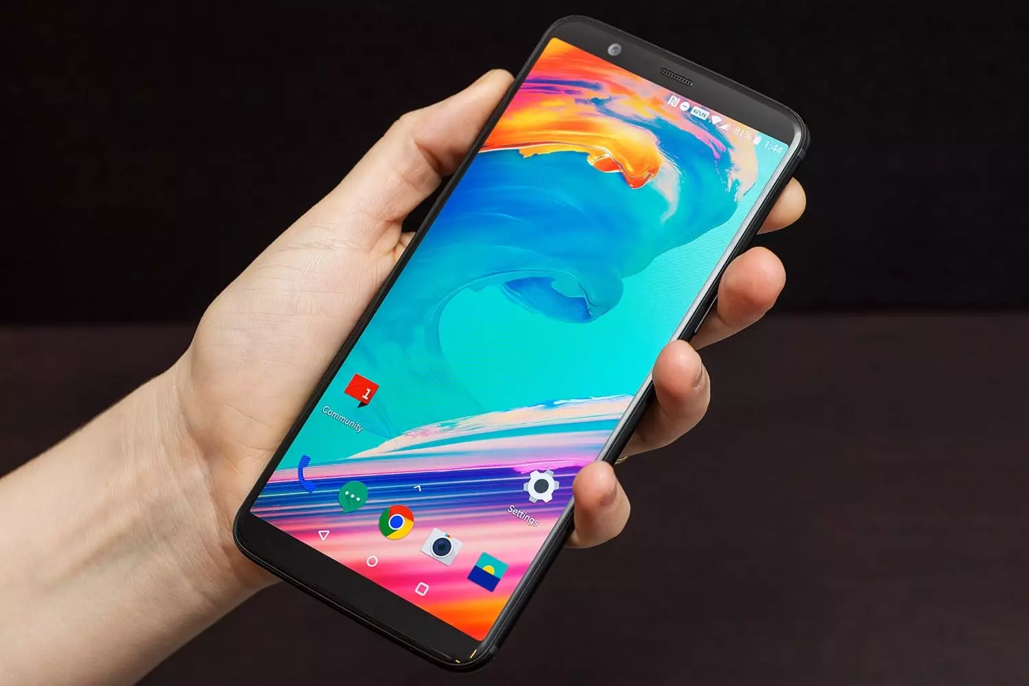 Oneplus 5T uchun Oksentgenos 5.0 shaklida Android 8.0 OREO-ning beta-versiyasini chiqardi 16486_1