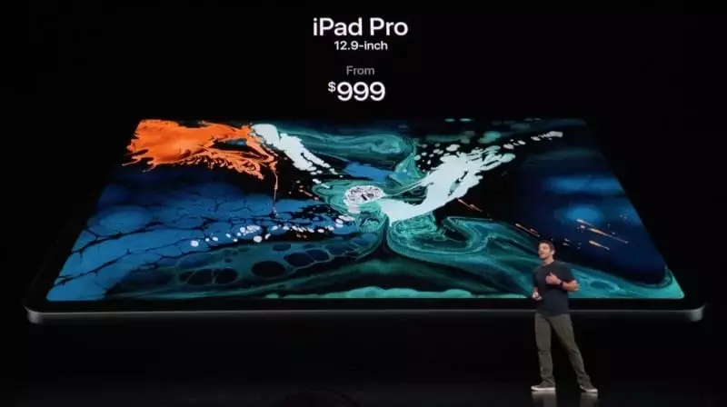 Apple beschriwwe ginn op IPAD Pro mëschen mat engem Scanner vum Gesiicht, USB Connector an ouni den 