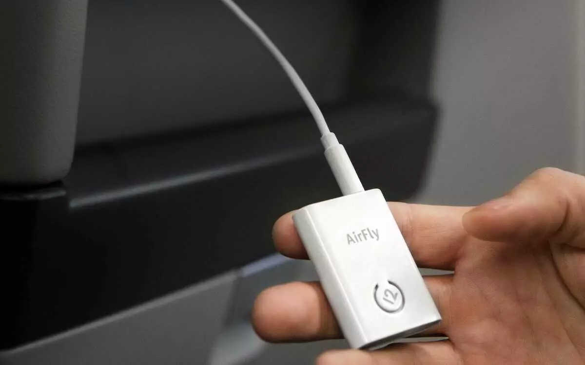 Airfly adapter aitab ühendada traadita kõrvaklappide helisallikate ilma Bluetooth 17052_7