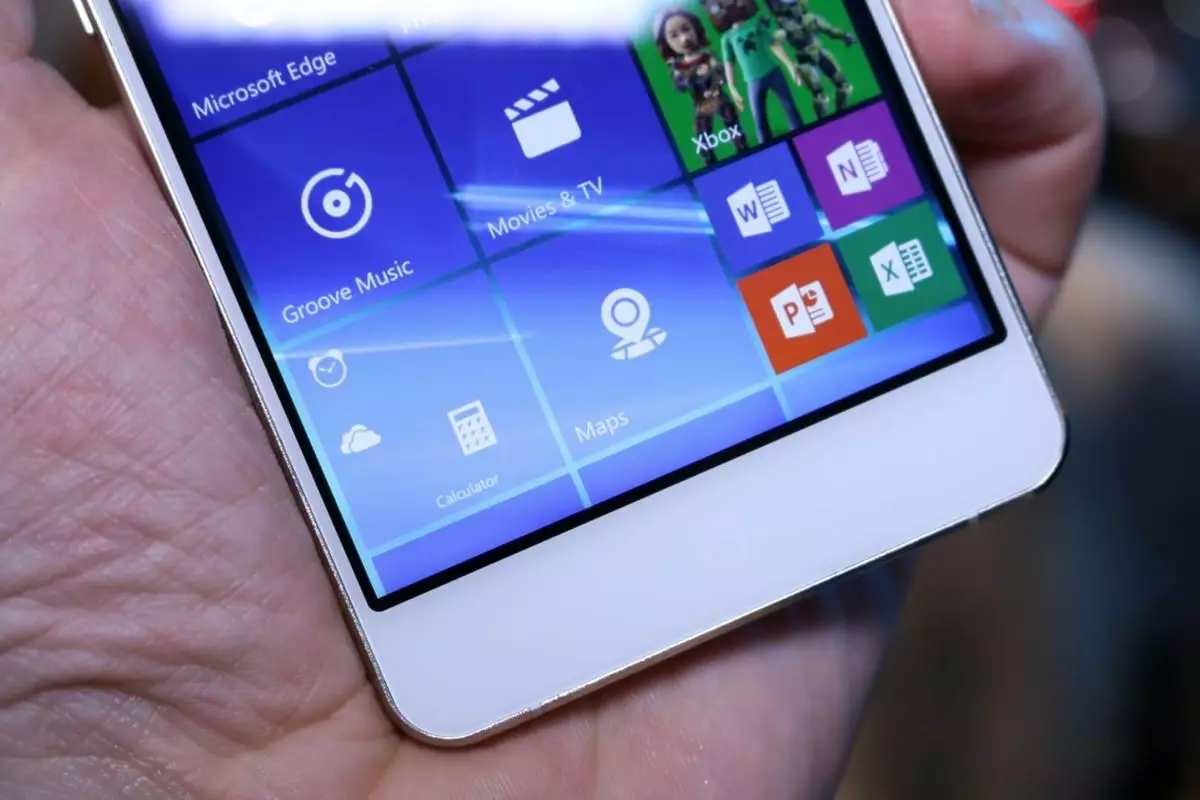 Windows 10-en smartphone moly x1 salmenten hasiera huts egin du