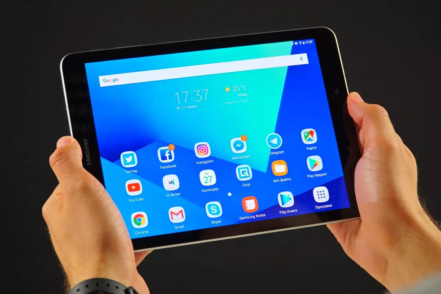 Samsung Galaxy tab S4 - tablet munggaran dina carita sareng fitur revolusi 17446_2