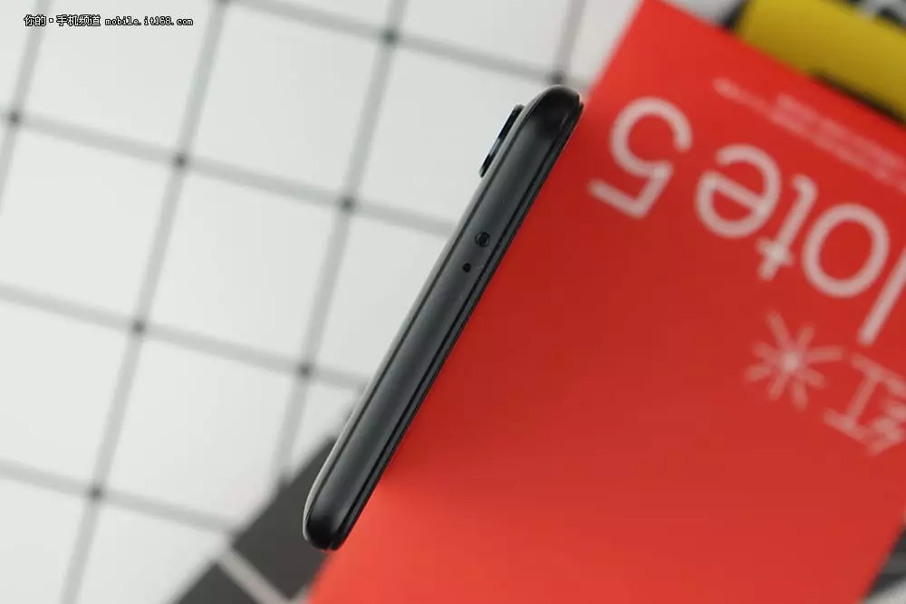 Xiaomi three times deceived customers of the Redmi Note 5 Pro Ai Dual Camera smartphone 17658_11