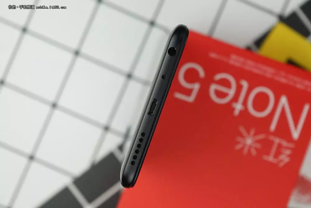 Xiaomi three times deceived customers of the Redmi Note 5 Pro Ai Dual Camera smartphone 17658_12
