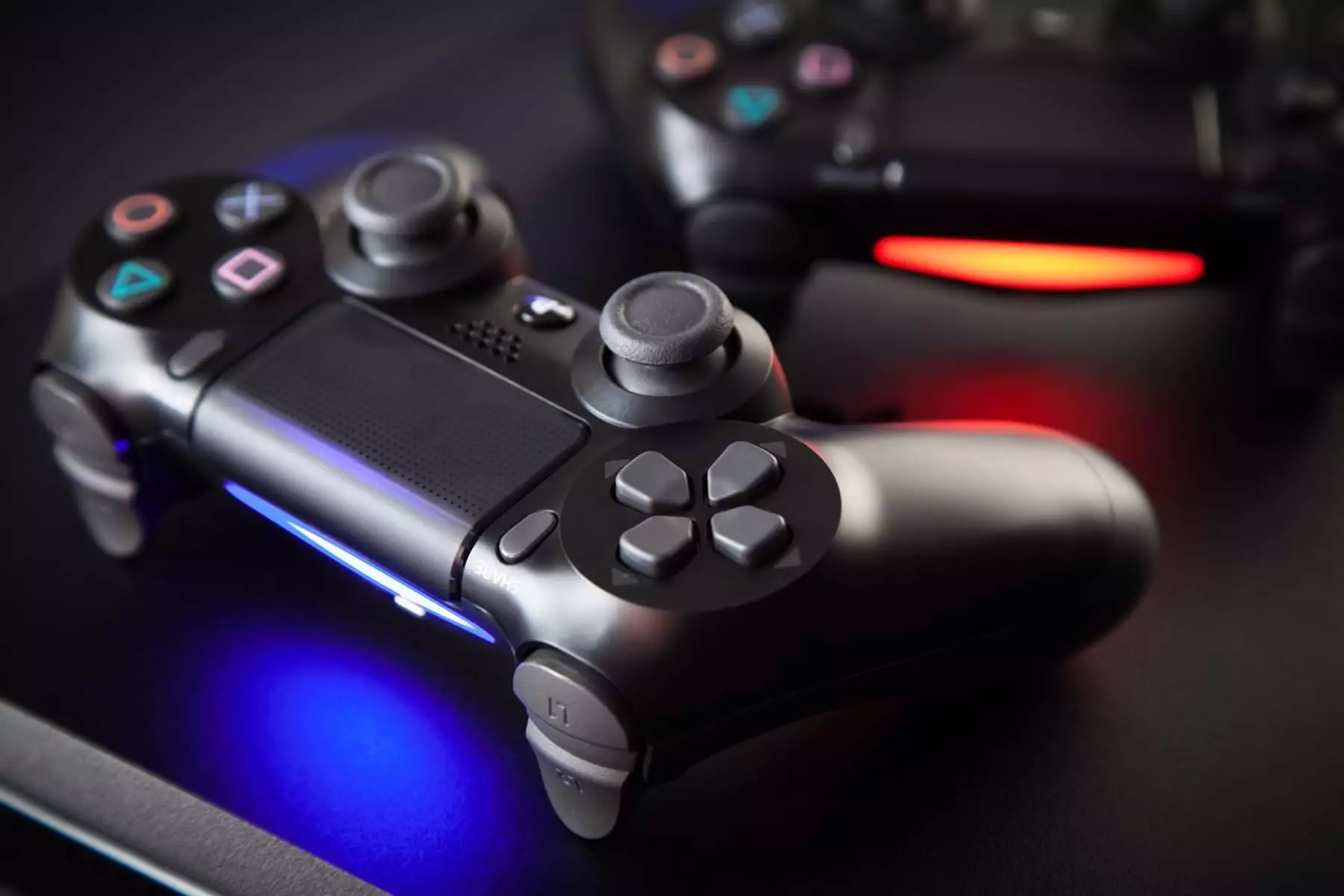Sony hit the price of the PlayStation 4 game console before the record low 176_1