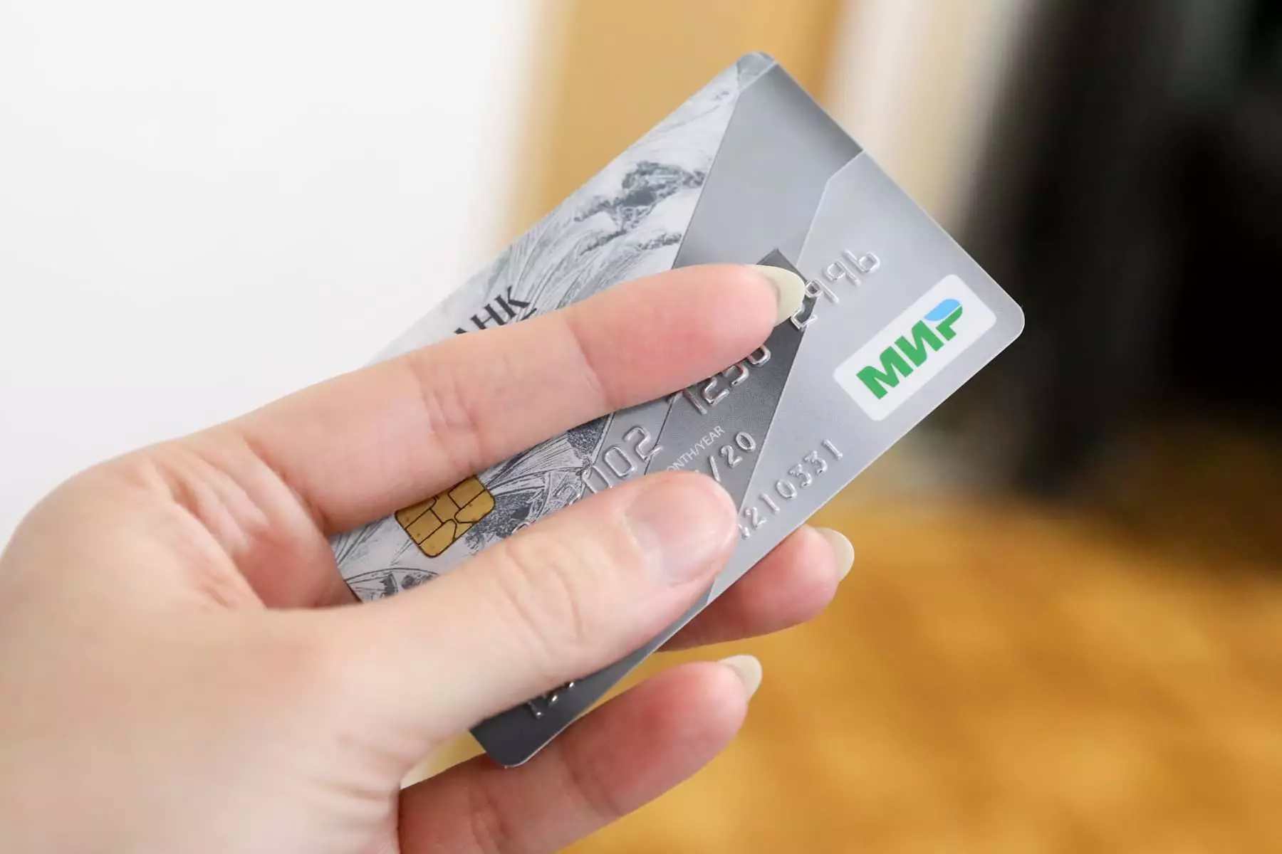 Sberbank instilled všetkých vlastníkov všetkých bankových kariet 