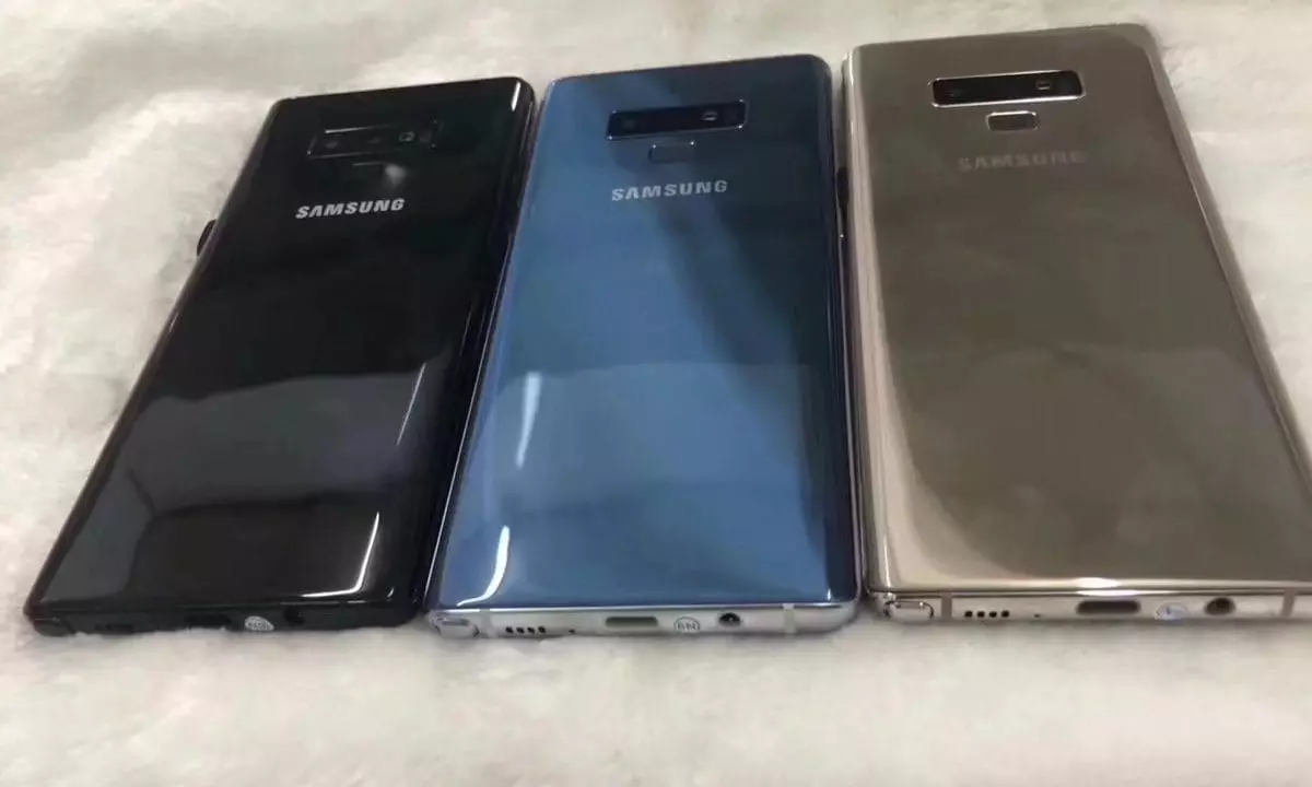 Inqaku le-Samsung Galaxy 9 nge- $ 100 iqhubekile kwintengiso 18070_1