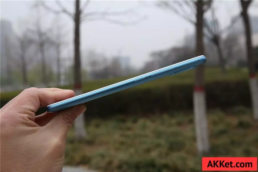 Usa ka makalilisang nga kamatuoran ang nagpadako: Ang bag-ong Xiaomi Redmi Note 5 alang sa China makalilisang 18405_10