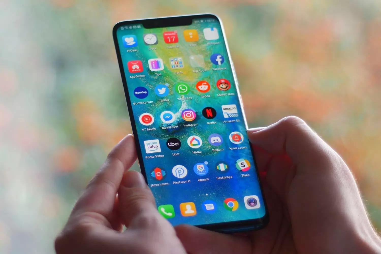 Huawei a început să schimbe smartphone-urile pentru a schimba absolut nou 18643_1