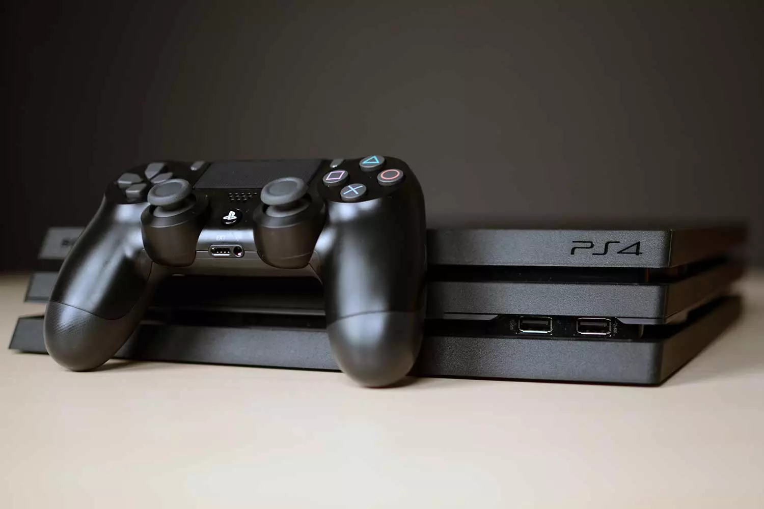 Sony je srušio službenu cijenu na Playstation 4 Pro 18735_3