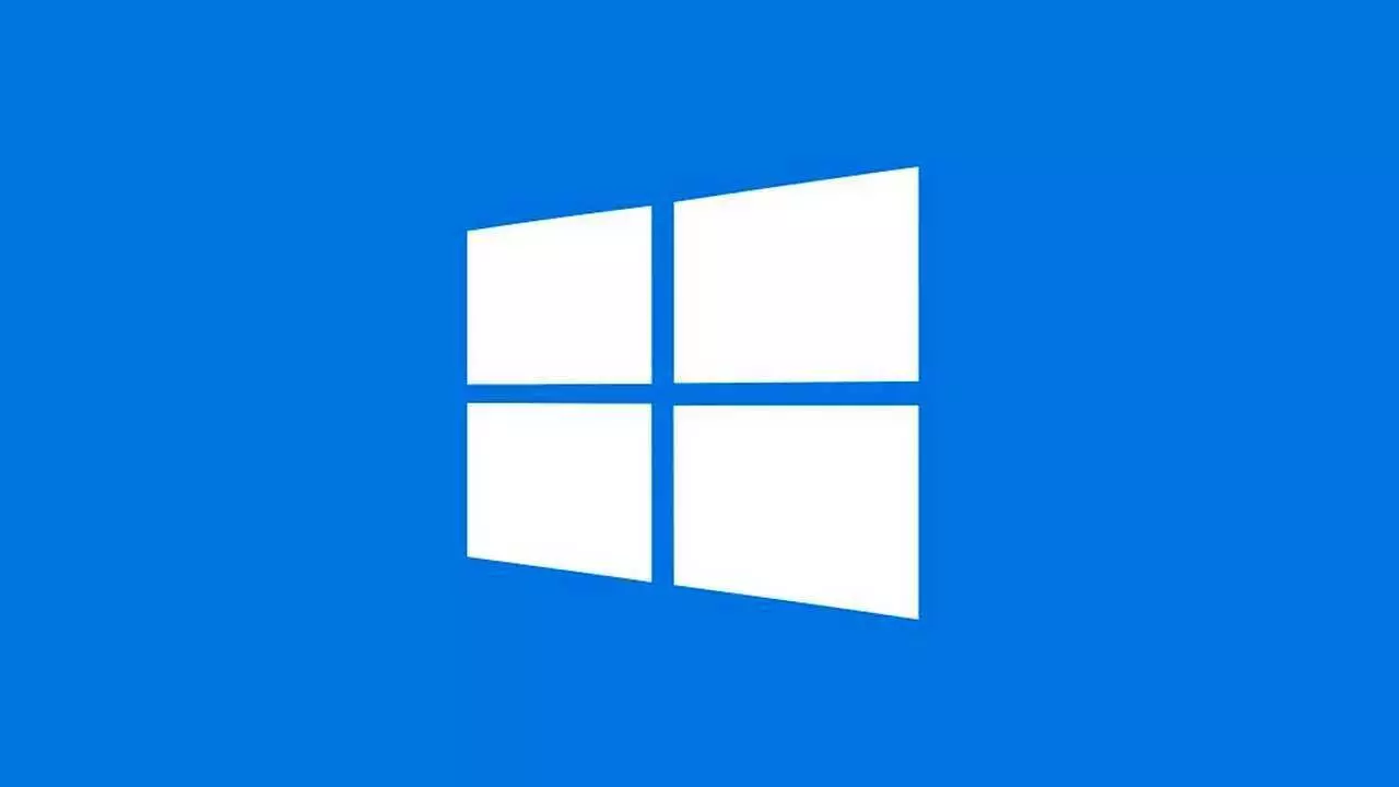 Windows 10 Nigbati o bamule, paarẹ gbogbo awọn faili ti ara ẹni. 19465_1