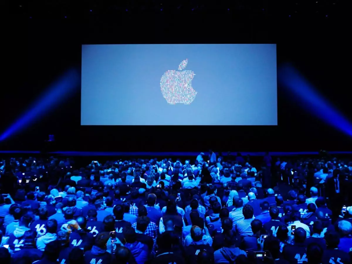 Apple ha annunciato l'annuncio della data del nuovo iPhone 19790_1