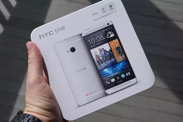 HTC lTE بىلەن بىر قاتار خامچوت ئەقلىي ئىقتىدارلىق تېلېفوننى ئېلان قىلماقچىمۇ?