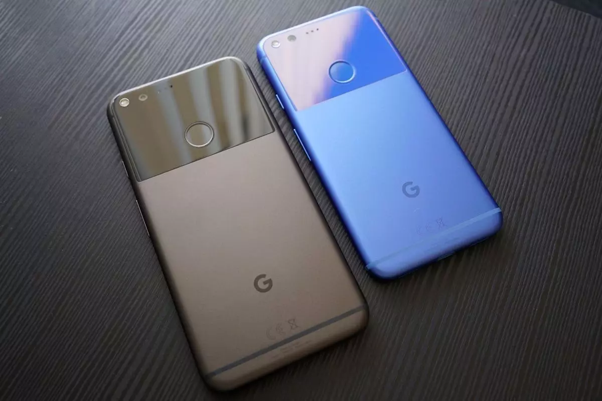 Google Pixel M smartphone 2017 5