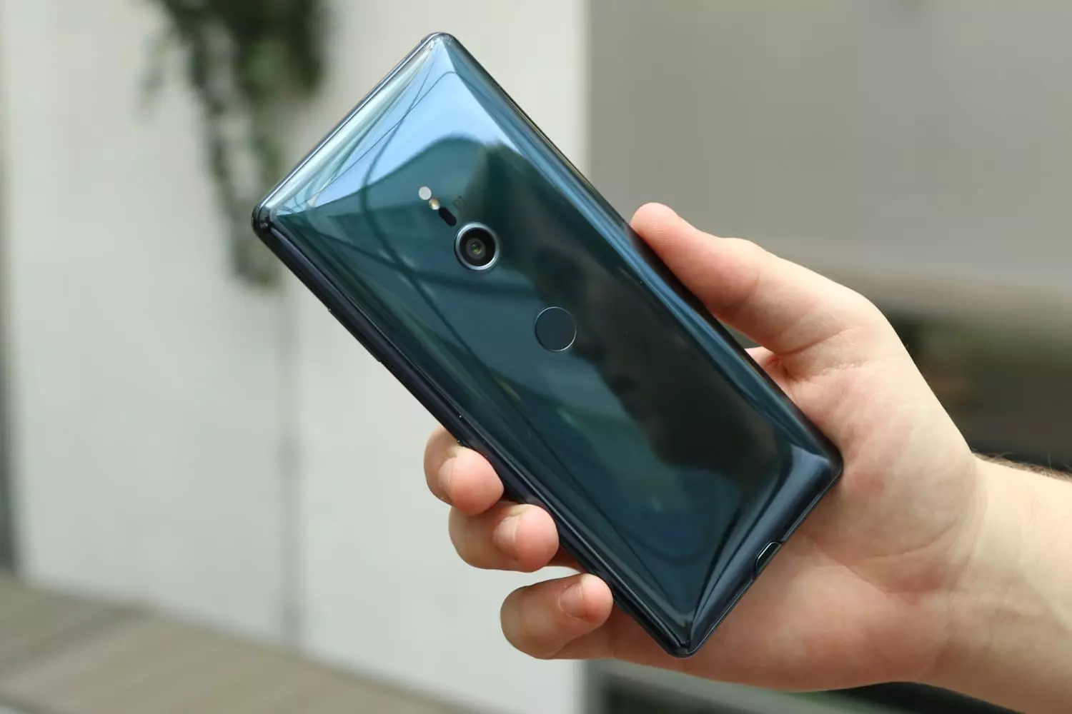 Los sueños de Smartphone de Sony salieron a la venta a un precio loco 20568_2