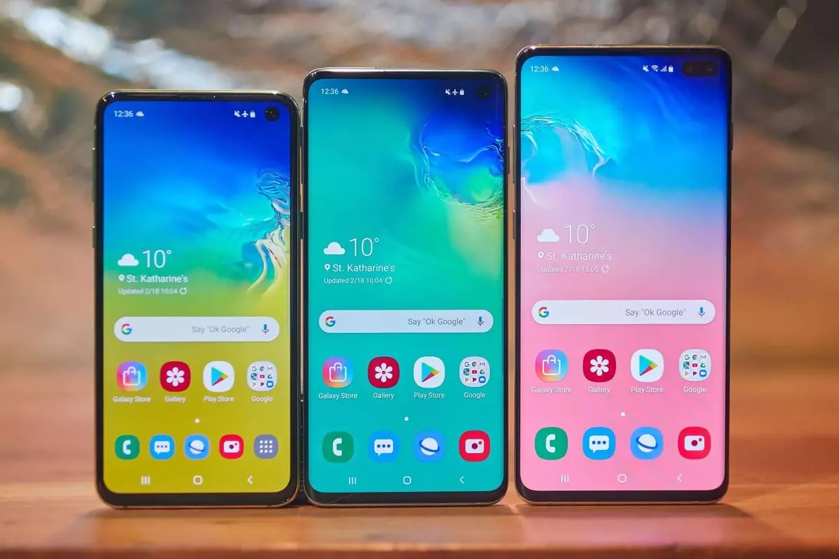 Samsung Galaxy S10 remonts ir dārgāks nekā jauns viedtālrunis. 21057_1