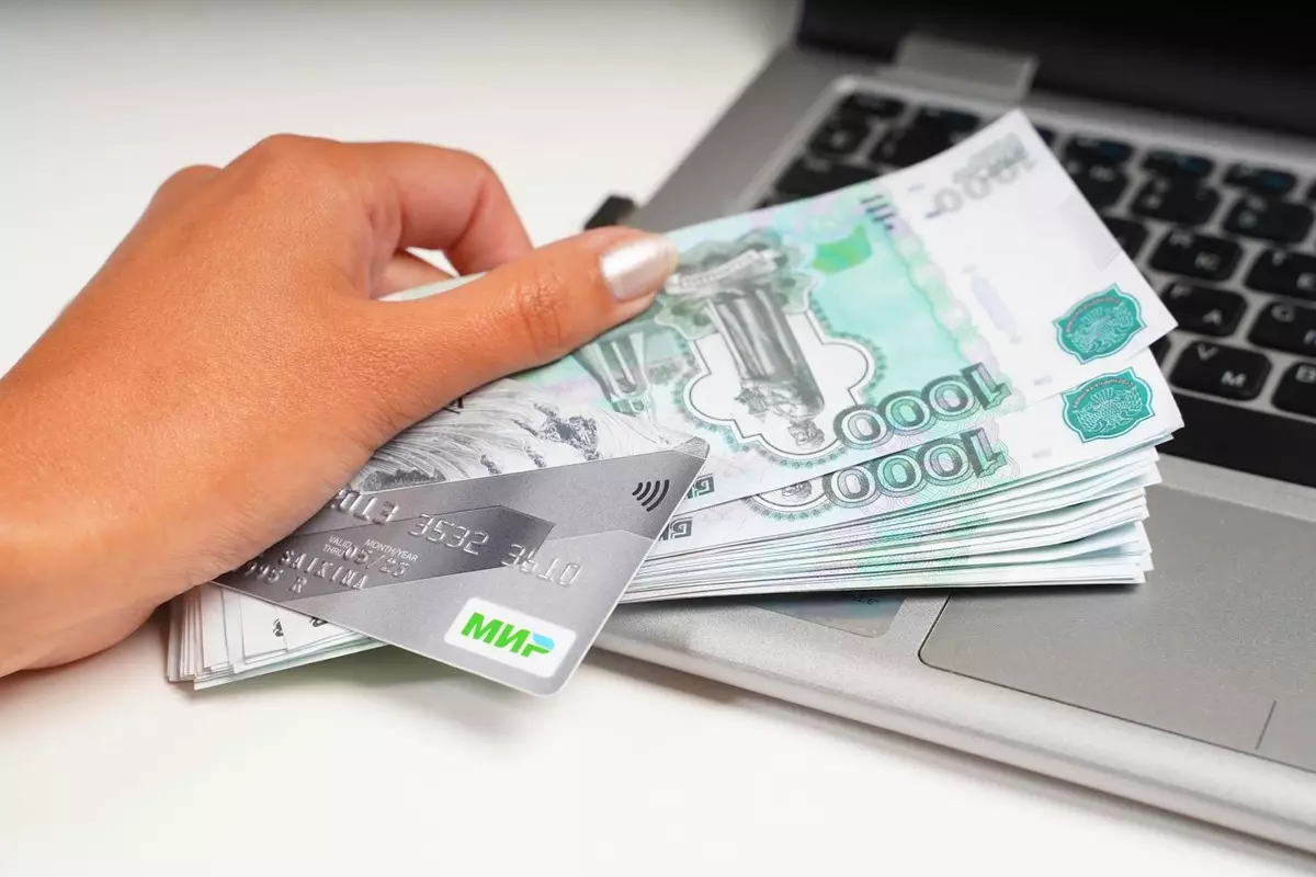 Sberbank verander die lewe van die eienaars van bankkaarte 