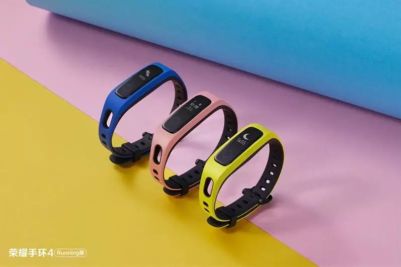 Killer halisi Xiaomi Mi Band 3 nje ya Aliexpress. 21460_2