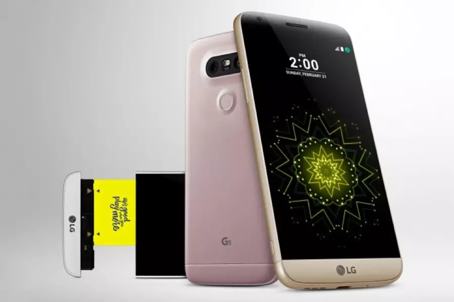 Prezentovaný modulární smartphone LG G5 s dvojitým fotoaparátem