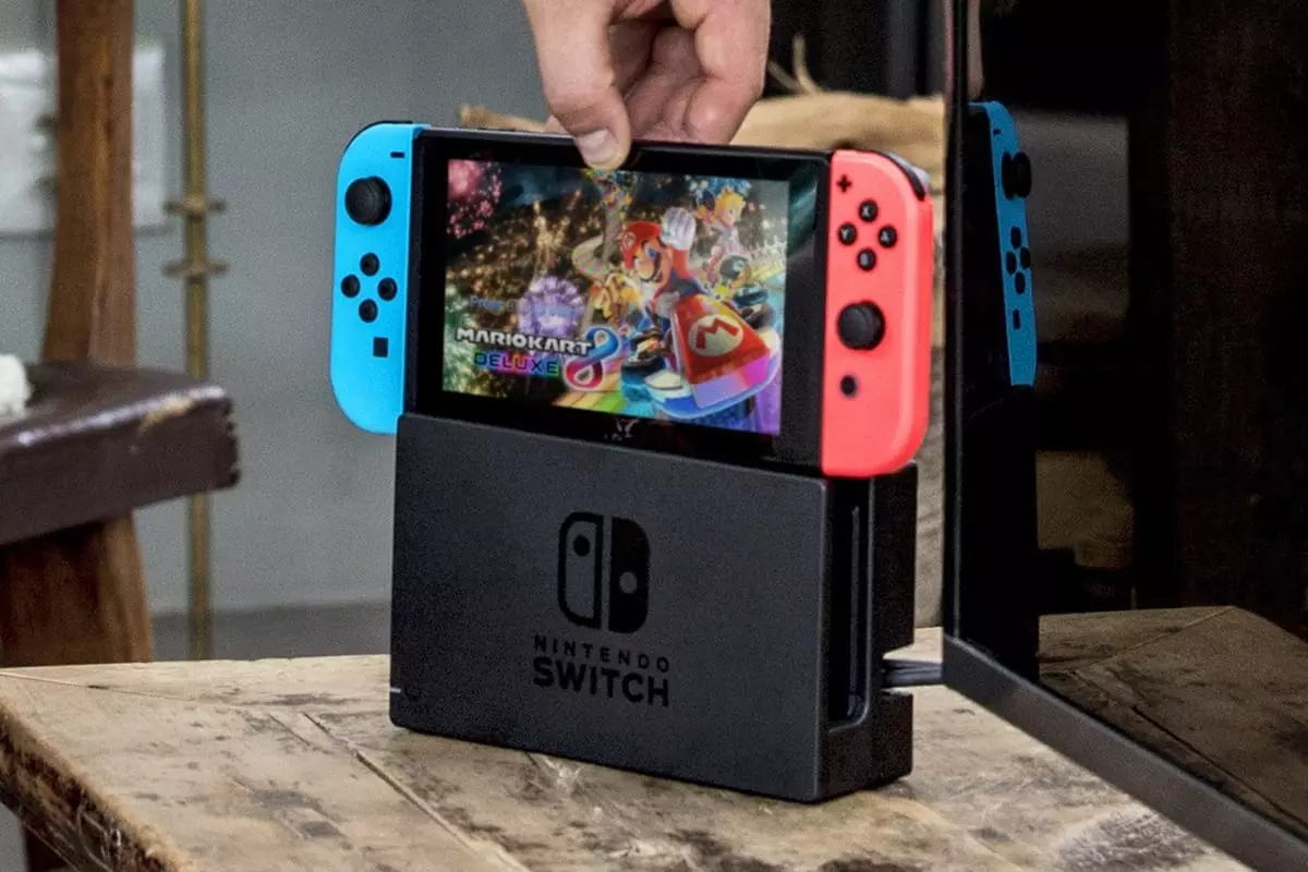 Nintendo spínač 1.