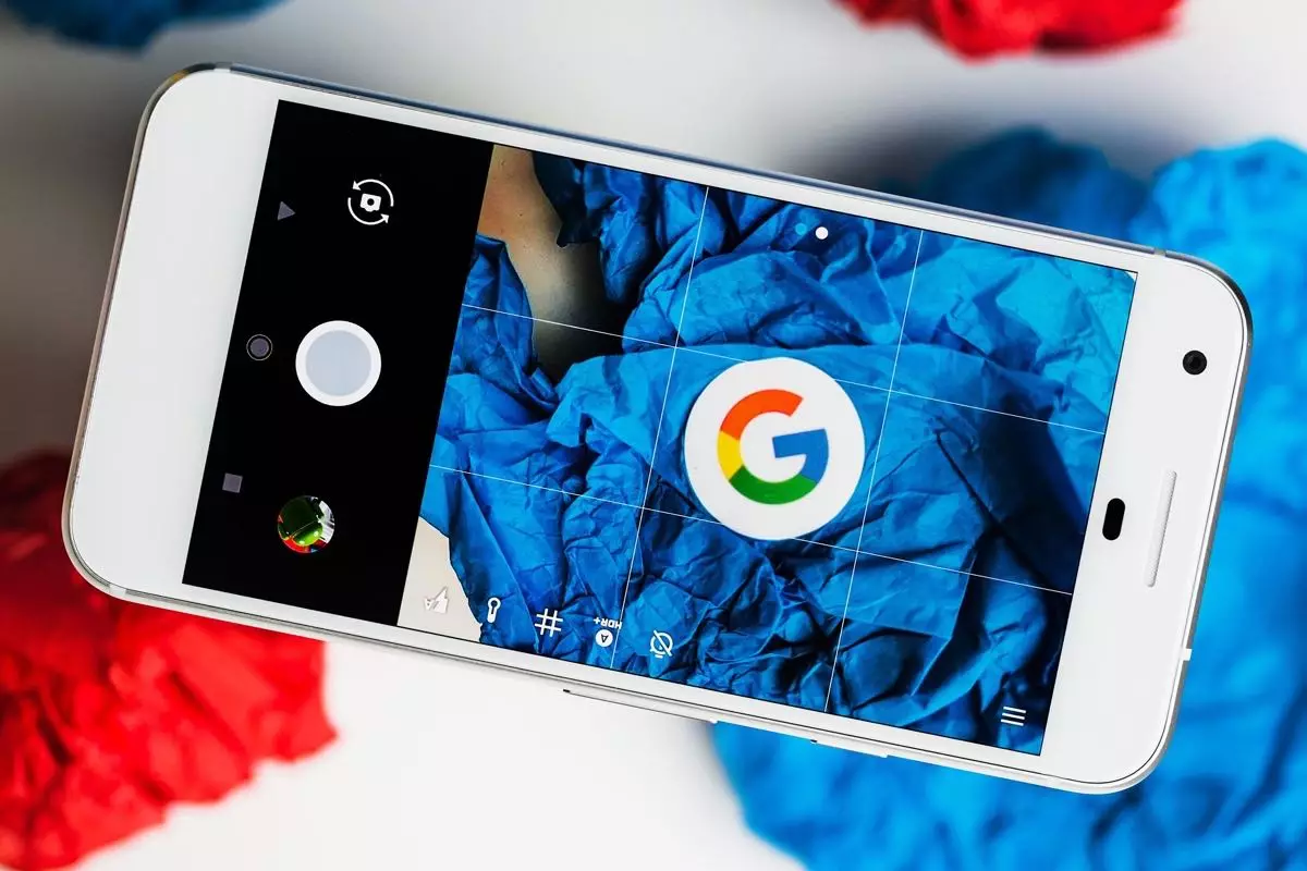 Nije Nexus 5 - Google Pixel M Smartphone sil net wurkje op Android