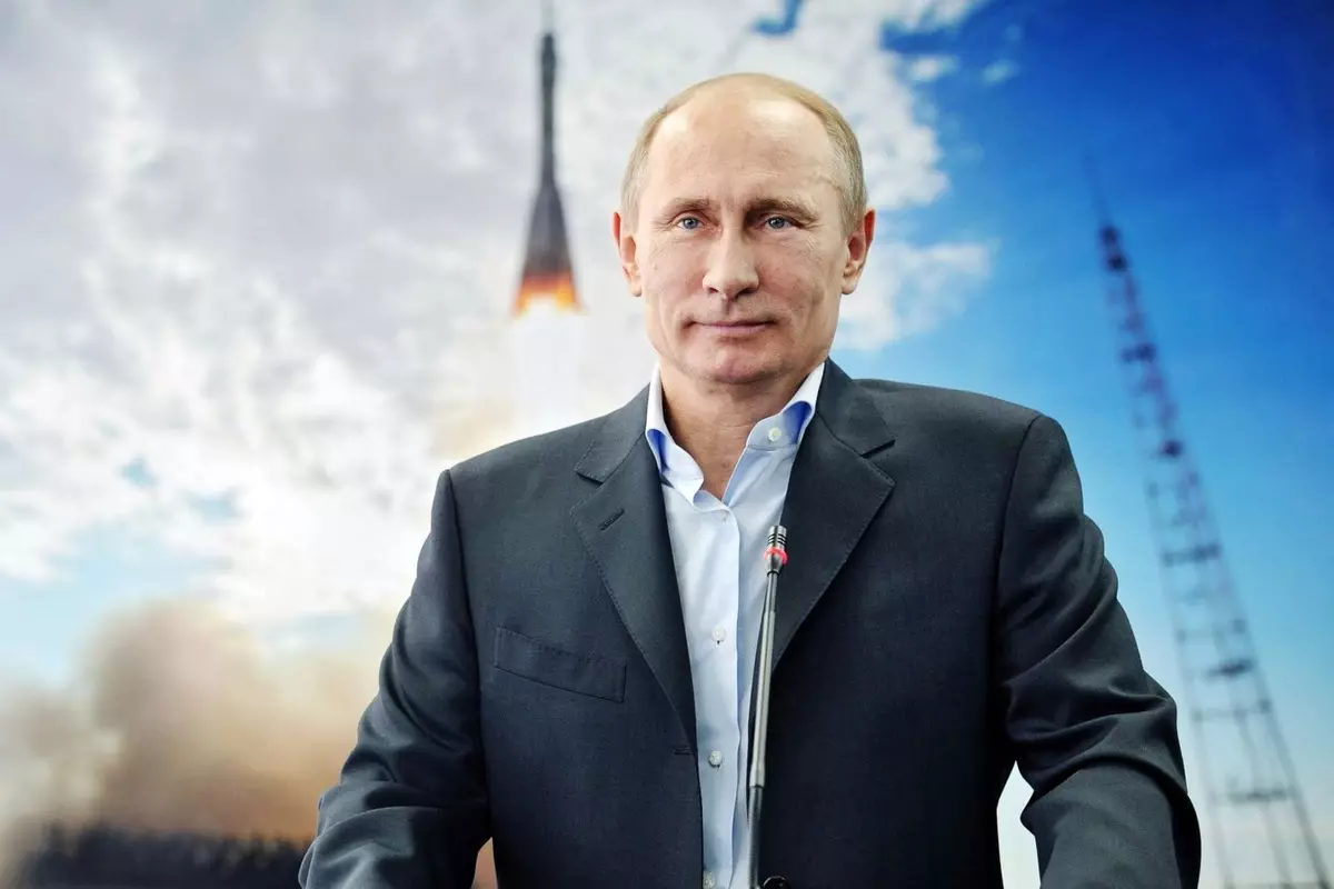 Vladimir Putin alidhani waendeshaji wa seli MTS, Megafon, Beeline na Tele2 22473_2