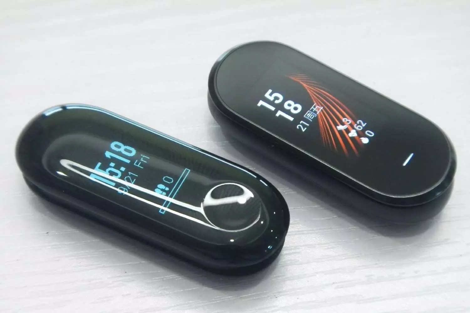 La ĉefa trajto de Xiaomi Mi Band 4 Pro riparis ĉiujn en ŝoko 22483_2