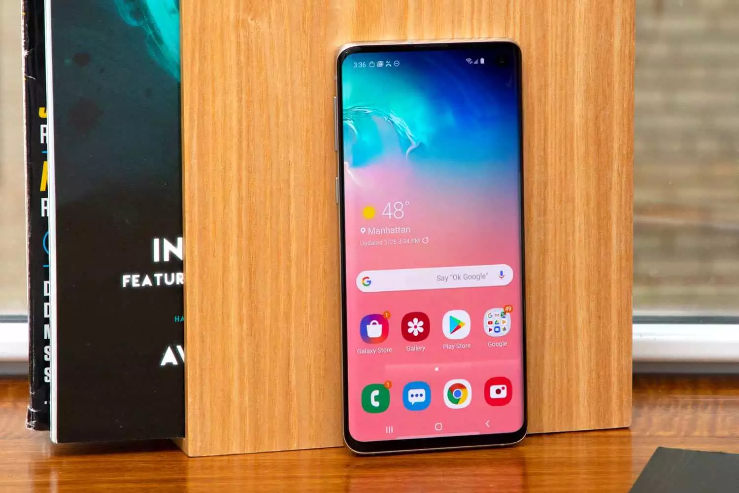 A Samsung Galaxy S10 Lite teljes sokkot tisztít 23866_2