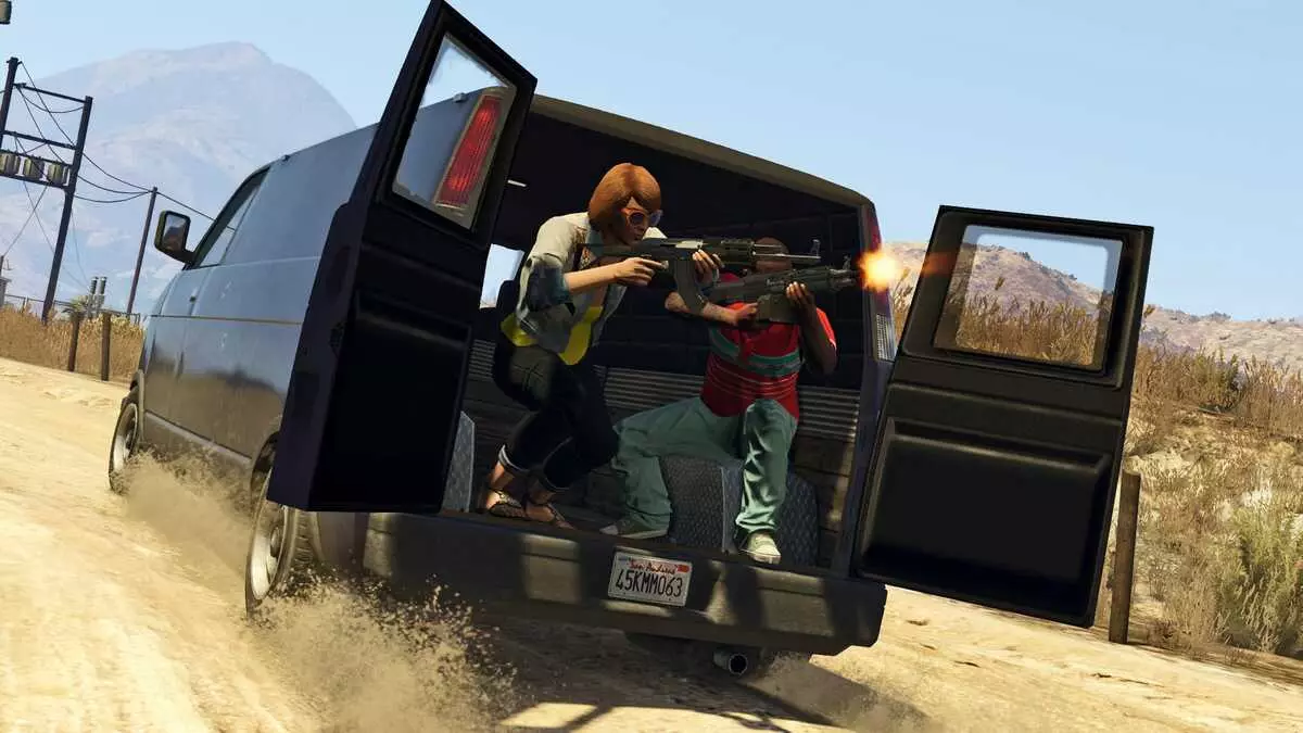 Grand Theft Auto V foglie per smartphone su iOS e Android 24249_2